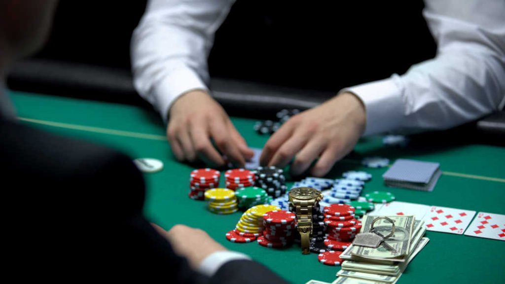 Side Pot in Poker – Do You Know How to Count It?
