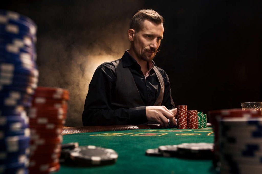 5 Card Stud Poker Rules – Learn How to Beat This Game