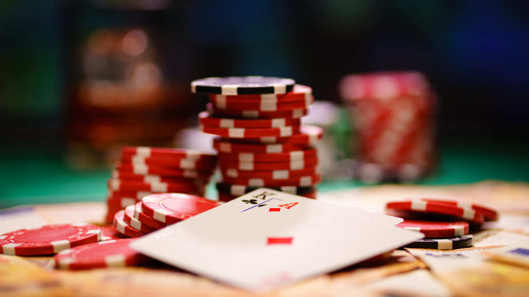 Cash Games Vs Tournaments How To Pick Best Poker Format For You 