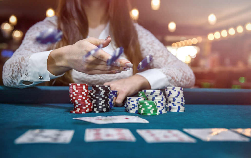 Playing Busted Flush Draws on the River – Top Tips by Upswing Poker