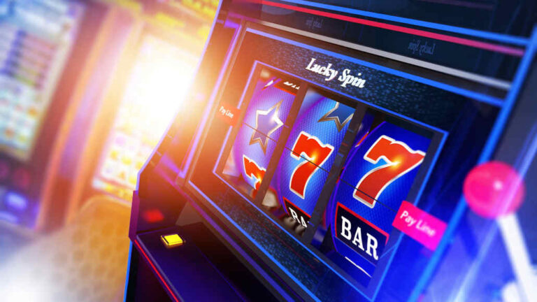 Big Slot Machine Winners - Biggest Wins Casinos Had To Pay