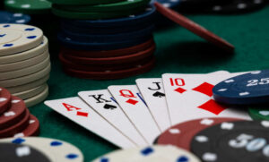 Does a Flush Beat a Straight in Poker & Why?