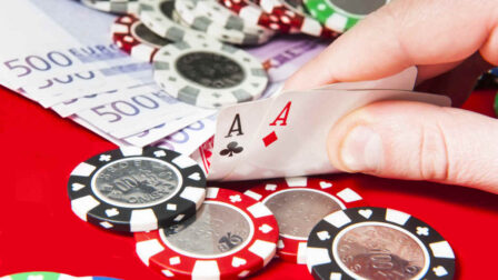 Pot Odds Explained – How to Calculate Pot Odds in Poker