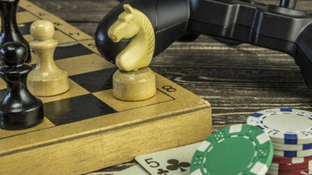 Poker vs. Chess: Why Chess Players Have Big Advantage in Poker
