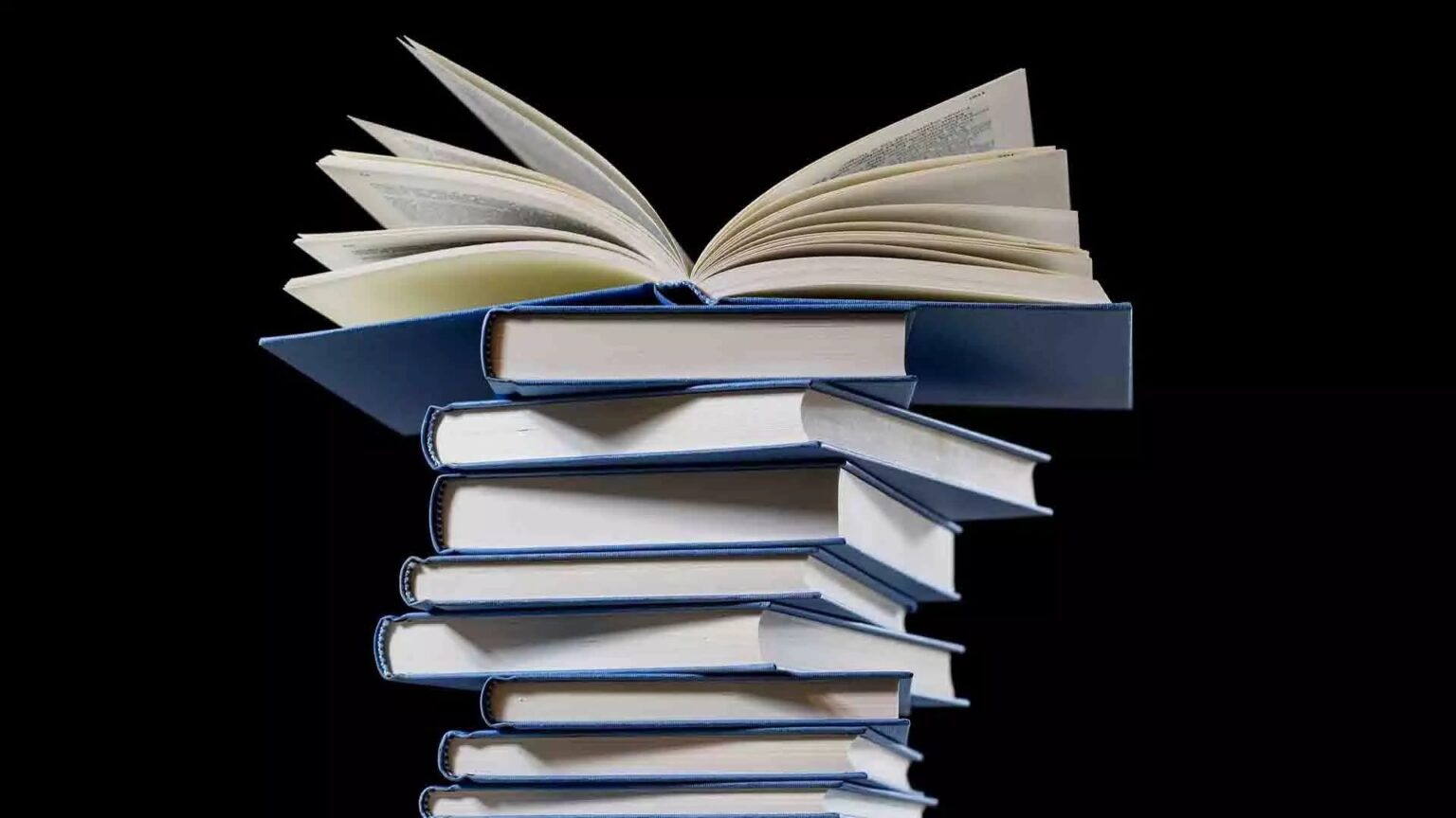 10 Best Poker Books To Help You Win In 2026!