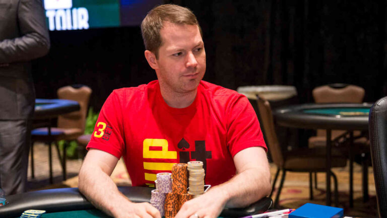 How to Win at Poker: Top 10 Strategy Tips for Beginners