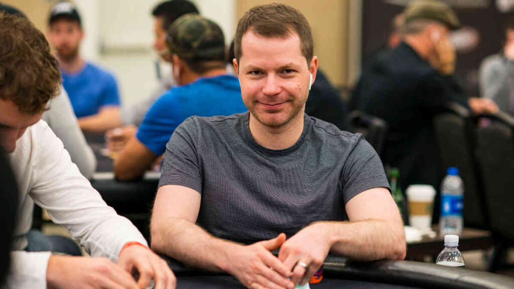 How to Adjust Your Strategy On The Bubble in MTTs